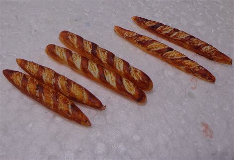 1 12 Scale 2 Hand Made French Bread Sticks Dolls House Food Loaf