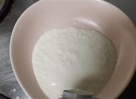 牛奶结块还能喝吗是正常结块还是变质了这样区分 知乎