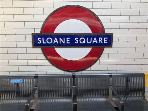 Clockwise Vs Anti Clockwise Goggle Reflections