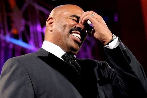 Miss Universe Pageant 2015 Steve Harvey Flub Reactions The Daily Dish