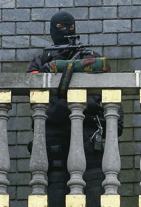 После терактов в Париже власти Бельгии подняли уровень террористической угрозы на максимальный