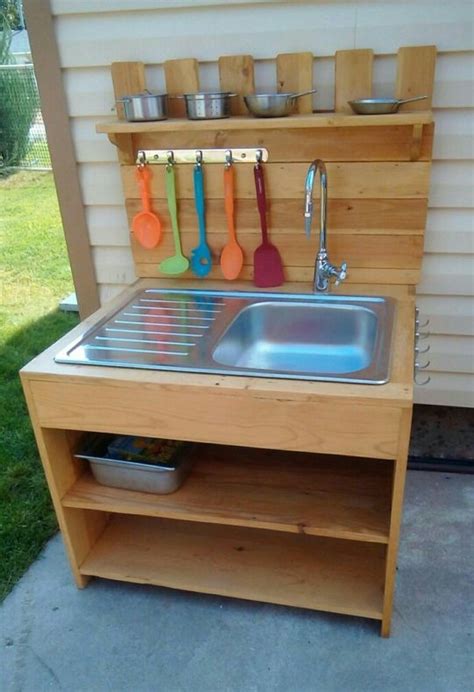 รวม 33 ไอเดีย ซิงค์ล้างจาน ทำจากไม้พาเลทเก่า ใช้ทุนน้อยสร้างตามได้ไม่ยาก