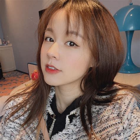 Wang Sicong Is A 16 Year Girlfriend With 3 Million Fans Worth More