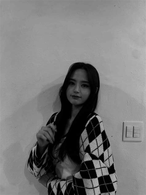 Dana Hot Issue Dark Dark Hot Dana