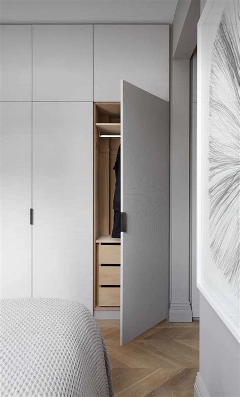 Пин от пользователя Emily Himes на доске Closets Современный шкаф Дверцы гардероба