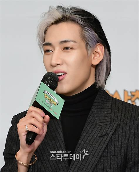 [포토] 뱀뱀 해외에서 파만 썰다 왔어요