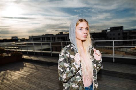 640개 이상의 밀리터리 양식 이미지 스톡 사진 그림 및 Royalty Free 이미지 Istock