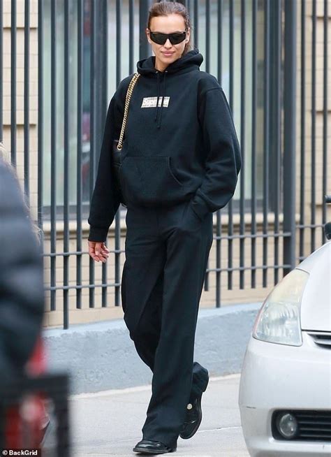 Irina Brings California Casual To Nyc Whiel Out With Lea De Seine