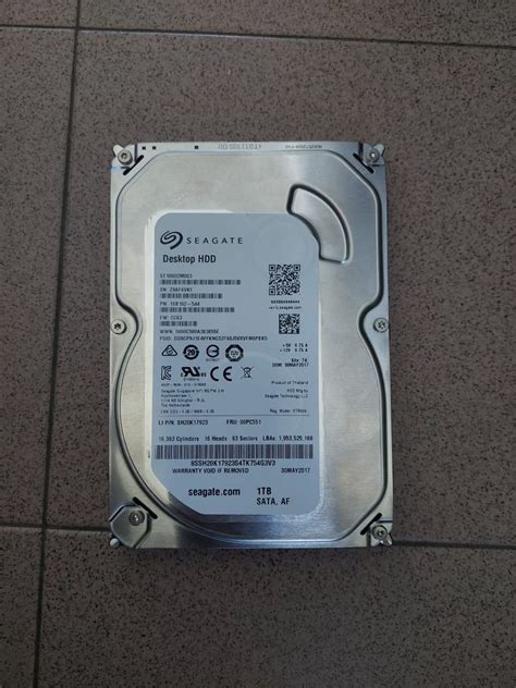 Seagate 3 5 Sata 1 Tb Hard Drive Computers And Tech Parts