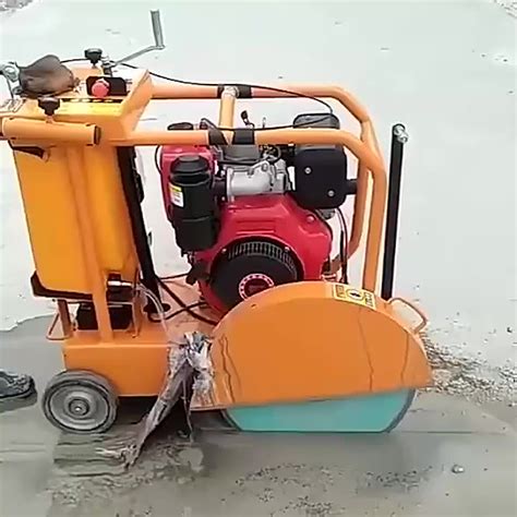 马路切割机汽油柴油汽油款路面自行走切缝一体机公路沥青切缝机 阿里巴巴