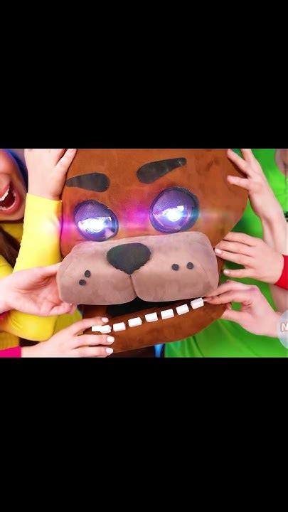 хлопці зустрічають Фредді Youtube