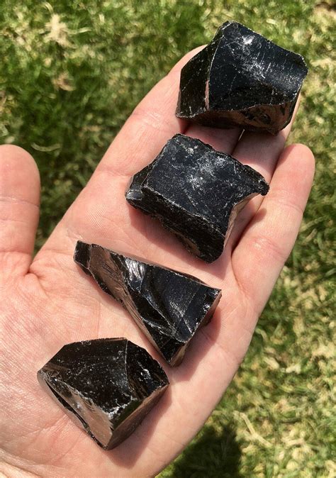 Obsidian Rock Natural Obsidian Stone Rough Raw Gemstones