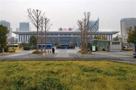 镇江火车站 中国镇江金山网 国家一类新闻网站