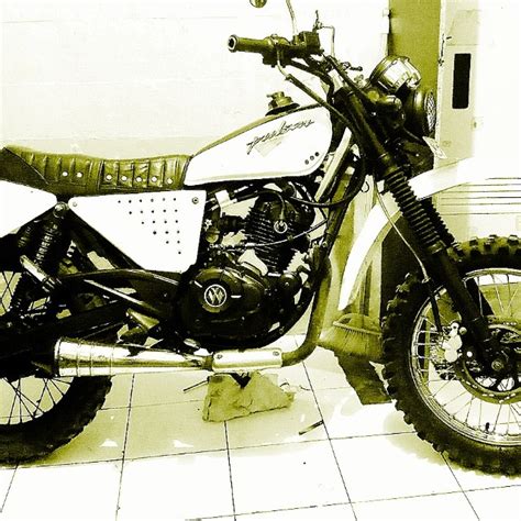 Kawasaki Bajaj Pulsar 180 Motor Di Carousell