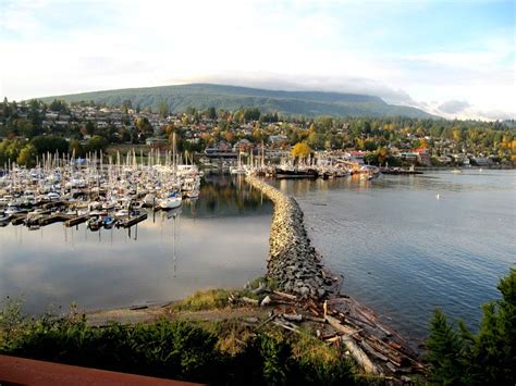 Photo Gallery Of Our Gibsons Oceanfront Suite Located On The Sunshine