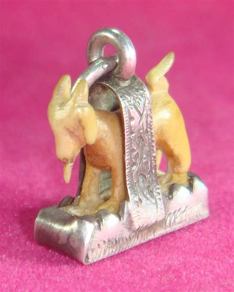 แพะงาแกะ หลวงพ่ออ่ำ วัดหนองกระบอก จ ระยอง พระเครื่อง พระแท้ Webpra เว็บ พระ คอม