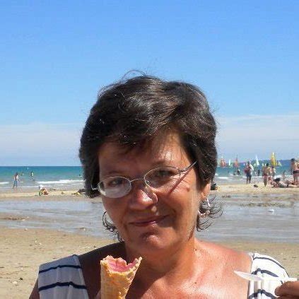 Grand Mères en Chaleur à Saint Brieuc avec danielle 60 ans Sexe avec