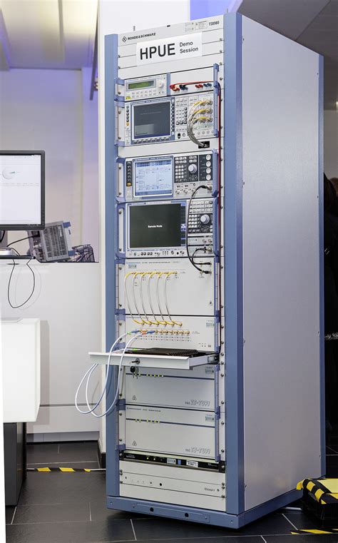 Rohde And Schwarz First To Validate High Power User Equipment Rf Conformance Tests For Lte Band 14