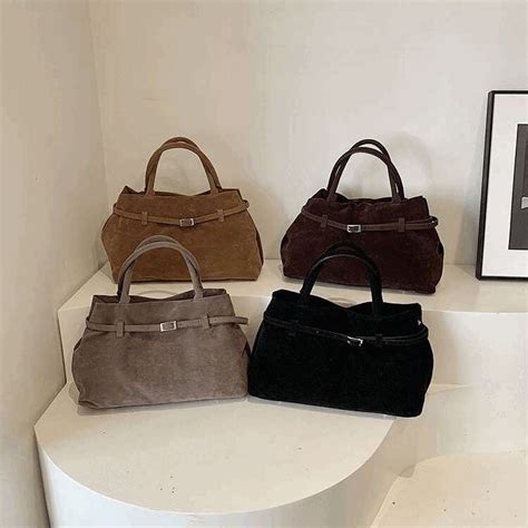 빅사이즈 반스 스웨이드 보부상 버클 사각 토트백 가을 겨울 가방 에이블리