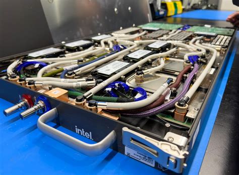 4th Gen Intel Xeon Scalable Processors Launched