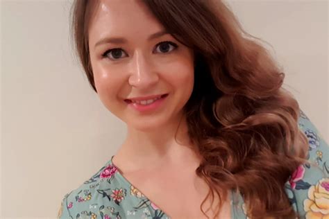The Genius Way To Style Curly Hair Without Tools For Perfect Results