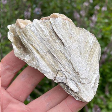 Mica Mineral Specimen 8 Krystal Love
