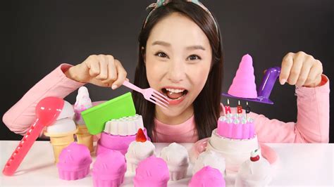 캐리의 촉촉이 모래 파티 놀이 장난감 생일 케이크 만들기 Carrieandtoys Youtube
