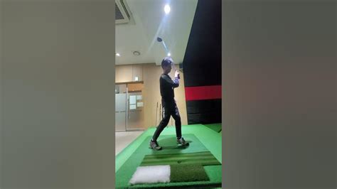 목계골프 연습 Vlog 스윙에 대한 이해를 크게 높이는 목계스타일의 드라이버 연습 캐리 80m부터 단계적으로 230m까지 사브작치기 Squat Swing은 200m