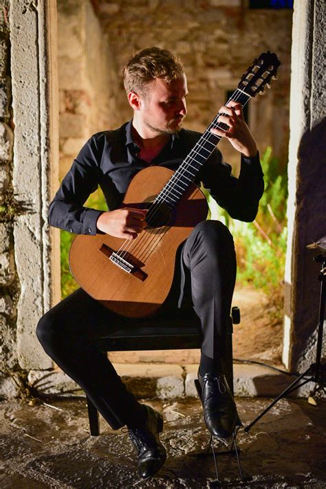 Sjajni Luka Lovreković Zaključio 24 Pagartfestival Megamedia