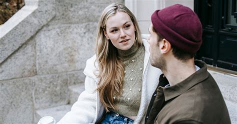 20 Signs Youre Second Guessing Your Relationship Even If You Dont