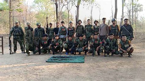 မြိုင်မြို့တွင် စစ်တပ်ဂိတ် တိုက်ခိုက်ခံရပြီး ၂ ဦးသေဆုံး၊ သေနတ် ၂ လက် သိမ်းဆည်းရရှိ