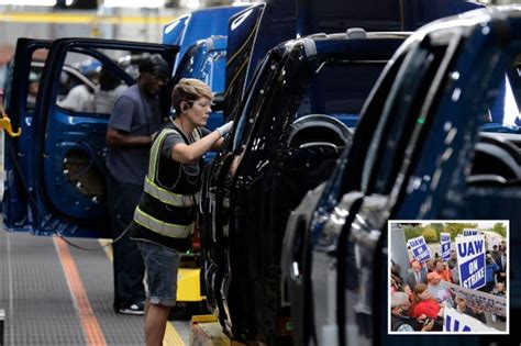 Ex Ford Ceo Issues Stark Warning Over Major Issue That Could See Drivers Paying 1000s More For