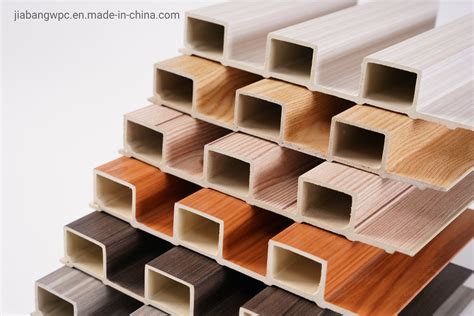 Shandong Linyi Customized Garbon Container Pallet Pvc Wall Panel Building Material Gold Panels