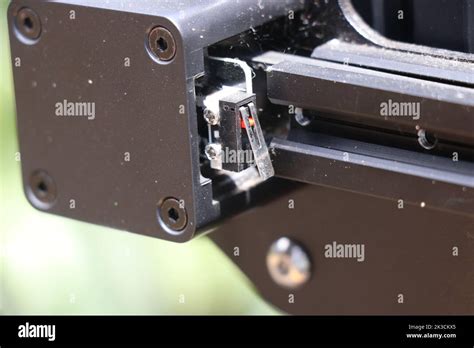 limit switches are used on a 3d printer to limit the movements of
