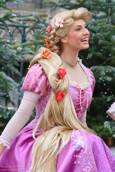 Rapunzel Face Character