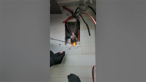 동파이프 산소용접 집손상없이 에어컨매립배관수리 가능합니다 에어컨매립배관수리 에어컨매립배관누수 에어컨배관용접 Youtube
