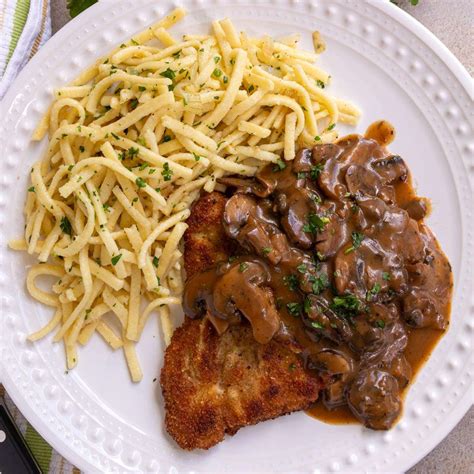 Jägerschnitzel Schnitzel With Mushroom Gravy Hunters Schnitzel