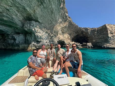 Esclusiva Gita In Barca Di Un Giorno Intero Comino Laguna Blu Laguna