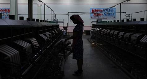 Трагична сторија Девојка од Северна Кореја му била продадена на маж во Кина успеала да побегне