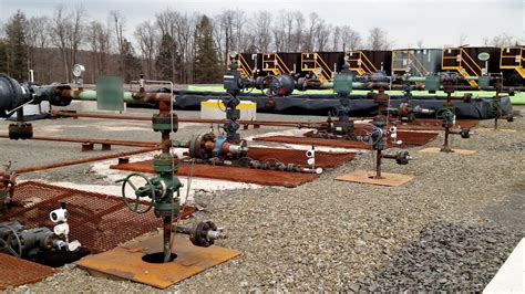 Wireless Pressure Transmitter 4 Pressure Sensor Inputs Oleumtech