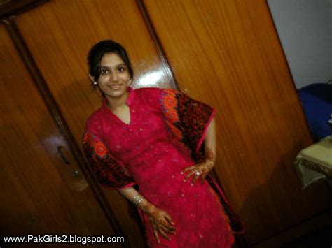 All Girls Beuty Wallpapers Sexy Karachi Girls 2013
