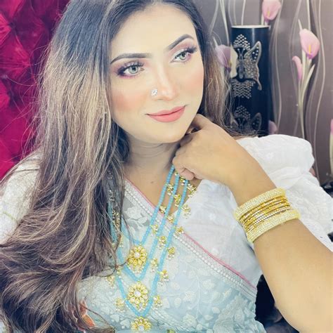 Roya Roya Added A New Photo