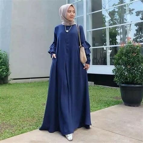 Campuran Warna Biru Dongker Kadintaroorr