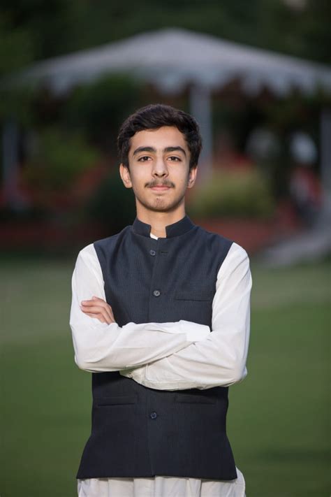 Abdul Ahad Khan Medium