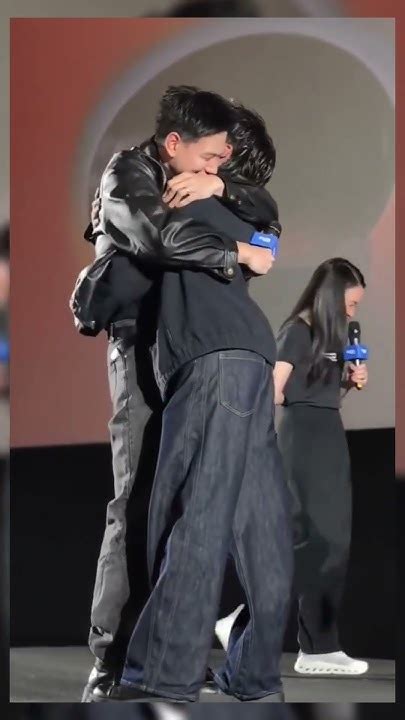 Visual Representation Of A Tight Hug Youtube