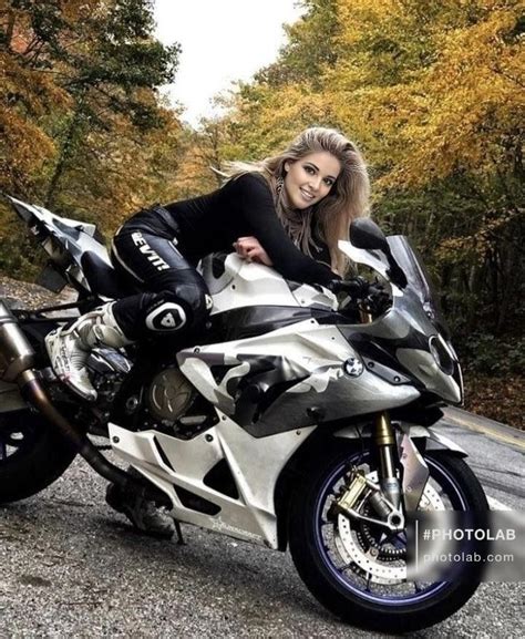 Pin By Gi On Gi Divat Hobbi In Motorcycle Girl Motorcycle
