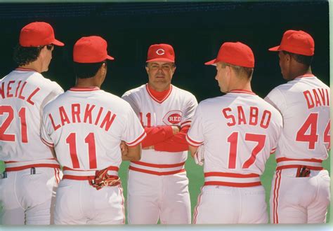Paul Oneill Barry Larkin Chris Sabo Eric Davis And Lou Pinella