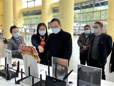 闵行区市场监管局赴莘庄镇开展“促发展、保安全”大走访