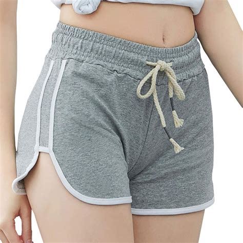 ショートパンツ