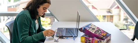 Lingo Stem Coding Subscription Box Monthly Lingo